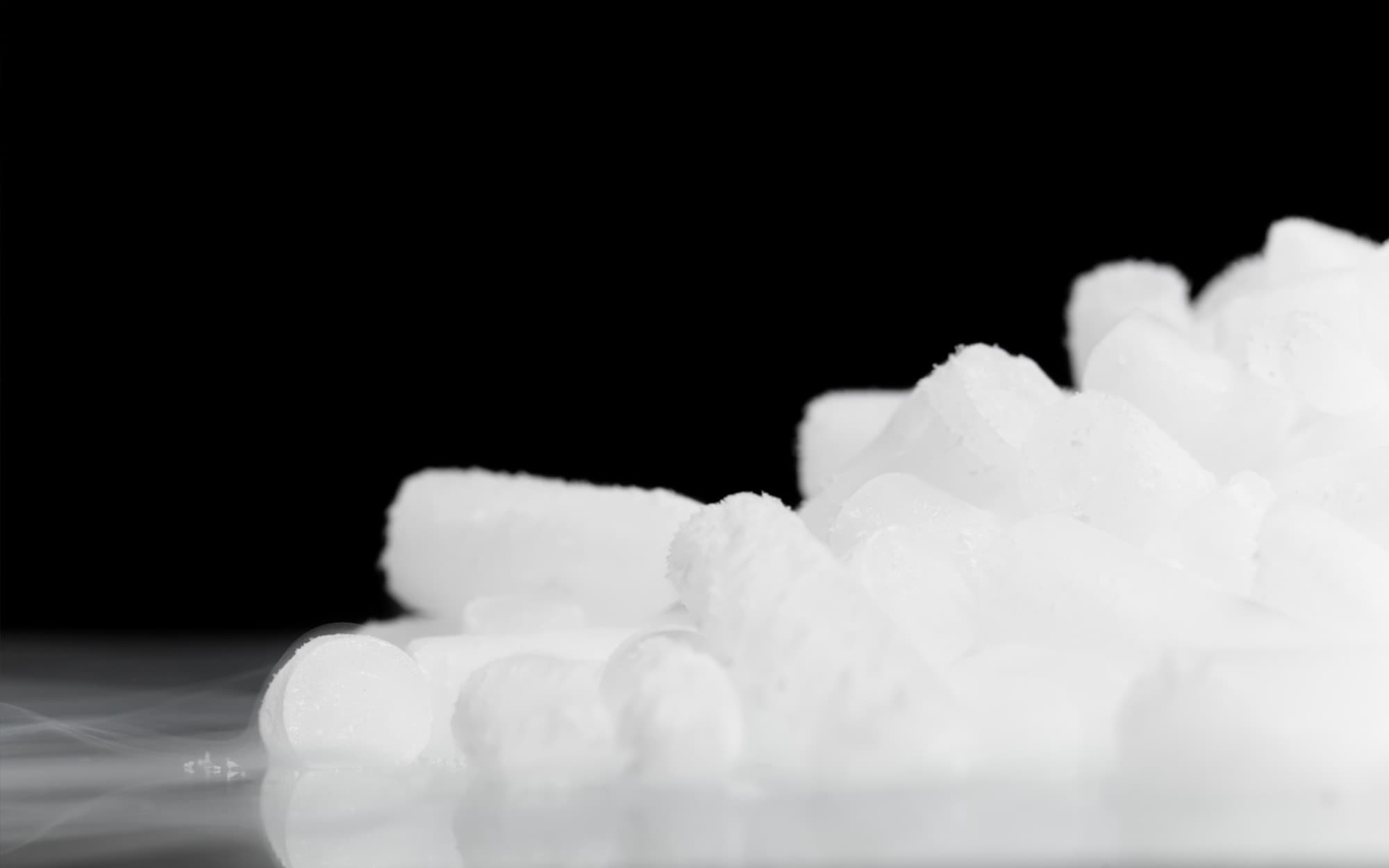 How Dry Ice for Shipping Works | CK Supply